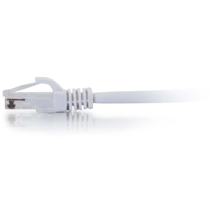 C2G-6ft Cat5e Snagless Unshielded (UTP) Network Patch Cable - White-00484