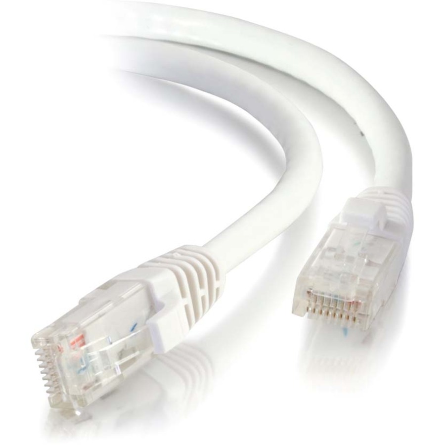 C2G-6ft Cat5e Snagless Unshielded (UTP) Network Patch Cable - White-00484