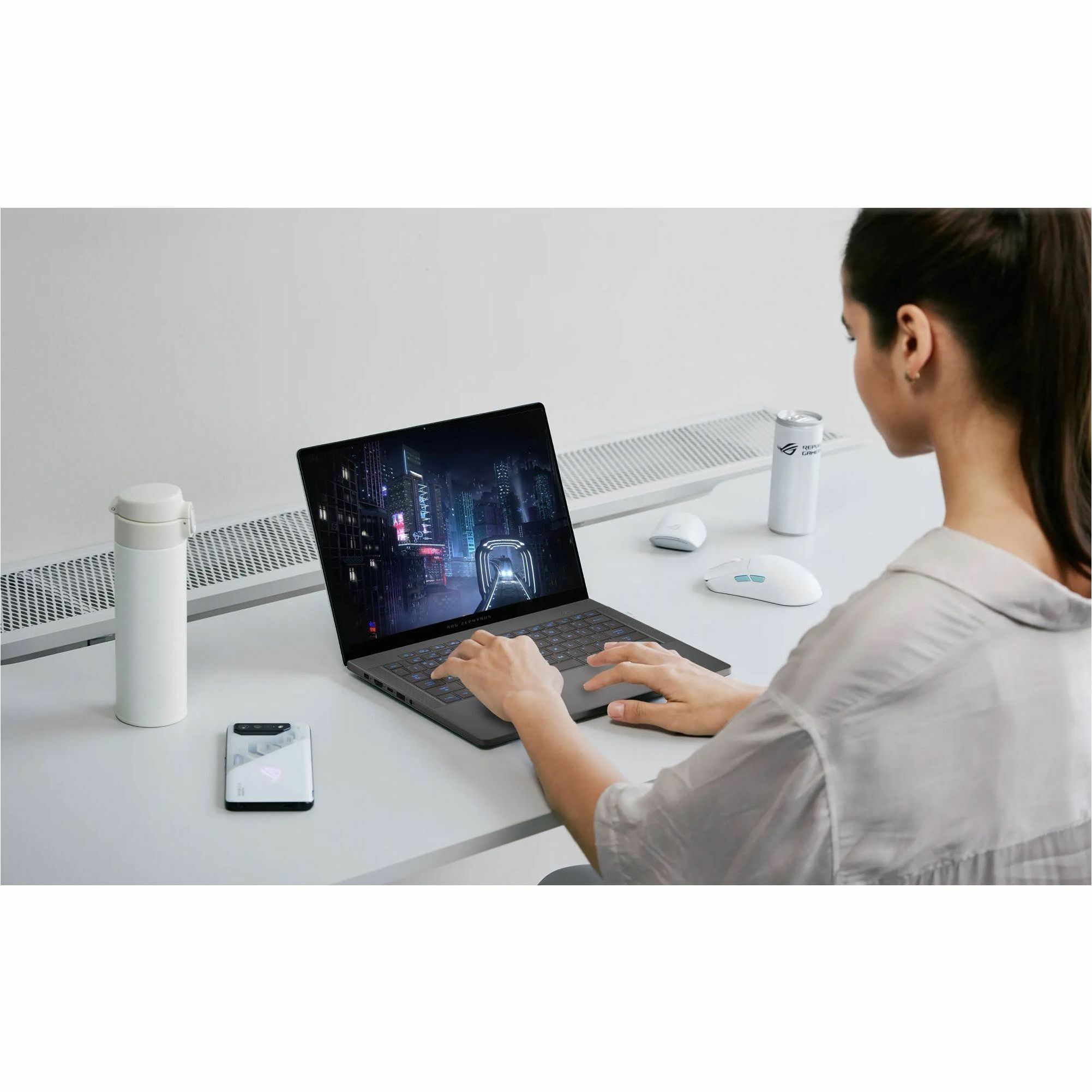 Asus ROG Zephyrus G14 GA403 GA403UI-DS91-CA 14" Gaming Notebook - 3K ...