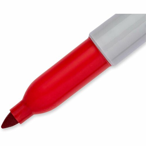 Sharpie Permanent Markers, Fine Point, Red, Dozen - W.B. Mason